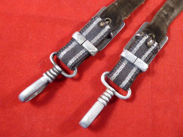 BOAS Militaria | Original WW2 German Hangers for a 2nd Pattern ...